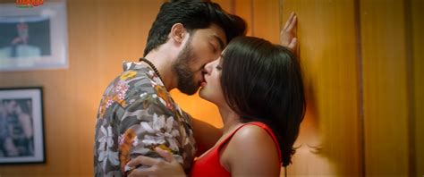 Commitment Fan Photos Commitment Photos Images Pictures FilmiBeat