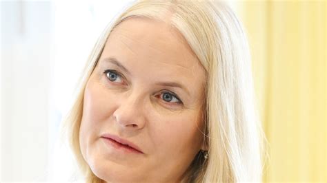 Kronprinzessin Mette Marit Trauert Um Zwei Enge Weggefährten