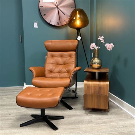 Timeout Button Stitched Recliner Swivel Armchair Eames Chair Style