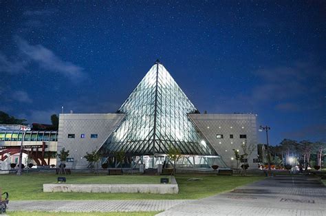 列车运费基本可以享受农村体验、饮食、旅游景点等优惠的农村旅行商品问世。韩国铁道公社 korail 为了搞活地区旅游 推出了 地区爱心铁路旅行×