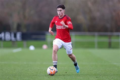 Who Is Harry Amass Manchester United Youngster Handed First Team Role
