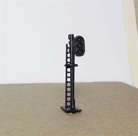 N Scale Railroad Block Signals Manual Operating 3 Color Block Signals W