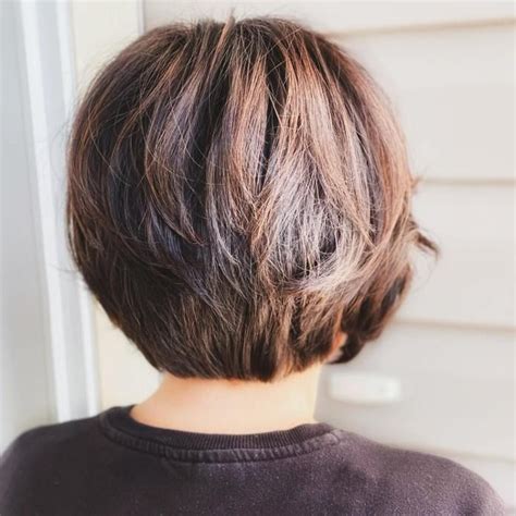 50 Super Flattering Short Haircuts For Thick Hair Hair Adviser