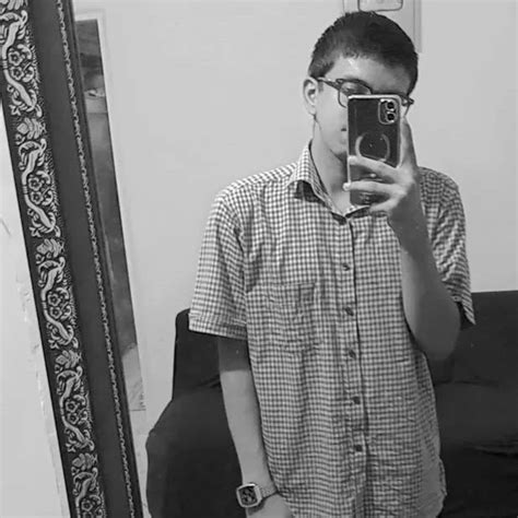 Abdullah Khan Abdullah90 • Threads Say More