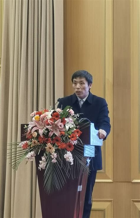 院长刘永志教授在四川省高校外语类专业三进工作推进会上做主旨发言 成都理工大学外国语学院
