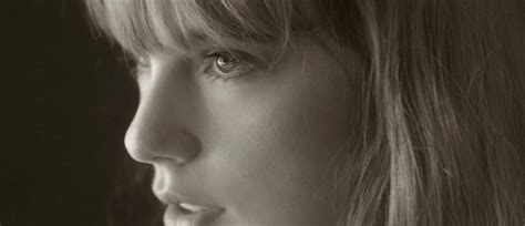 팝 역사 새로 쓴 테일러 스위프트