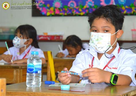 บรรยากาศ โรงเรียนเซนต์ยอแซฟนาแก Saint Joseph Nakae School
