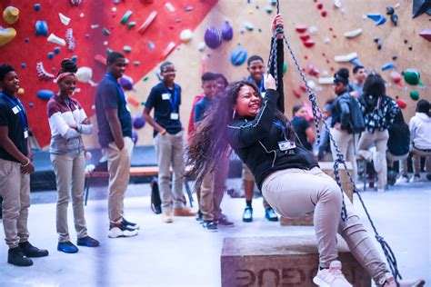 Embarc Stories Embarc Chicago Empowering Minds Building