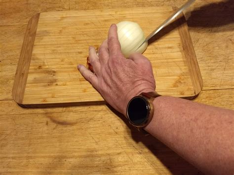How To Chop An Onion AnneLouiseBannon Com