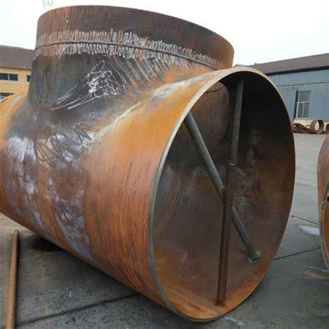 Large Diameter Weldable Steel Pipe Fittings Customized Butt Weld Tee