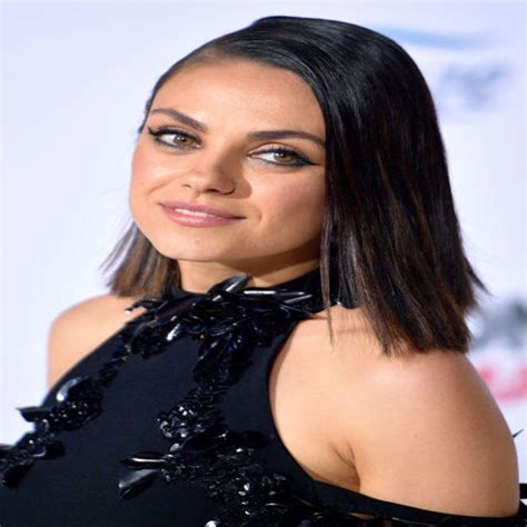 Heres What The Cast Of Forgetting Sarah Marshall Looks Like 10 Years