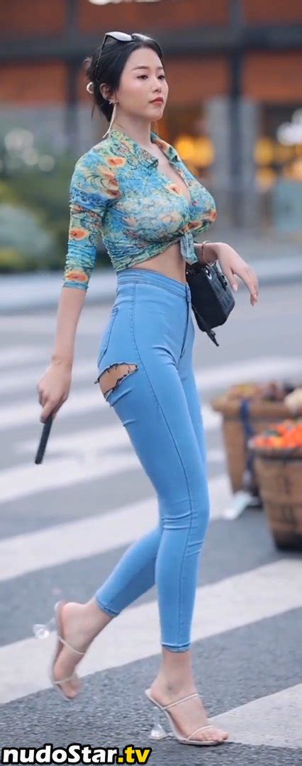 Echo Yue Echo Echoyueofficial Nude Onlyfans Photo Nudostar Tv