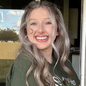 Happyhappygal Streamer Profile And Stats