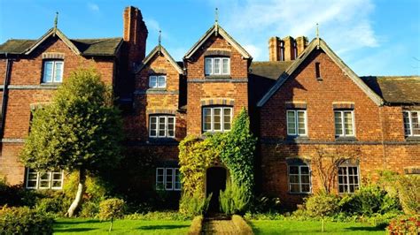 Nationaltrust Wolverhampton Staffordshire Kingcharles Charlesii History England