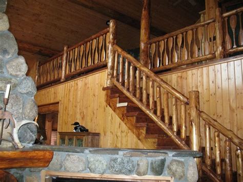 Custom Stair Railings Ryan S Rustic Railings Orr MN Rustikale Treppe Holztreppe Holzstiege