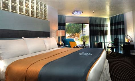 Suites In Las Vegas Alexis Park Resort