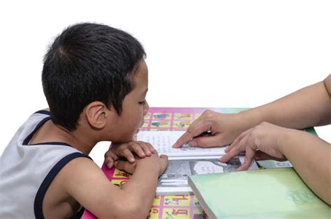 주의력 결핍 과잉 행동 장애 Adhd 증상을 식별하는 방법은