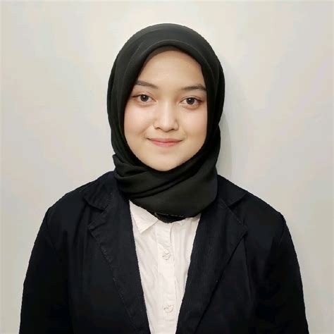 Putri Mega Pratiwi Panitia Pemungutan Suara Komisi Pemilihan Umum General Elections