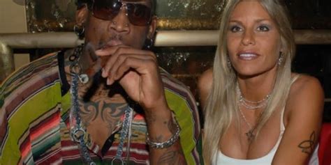 Michelle Moyers Biography What To Know Dennis Rodmans Ex Wife Kemi