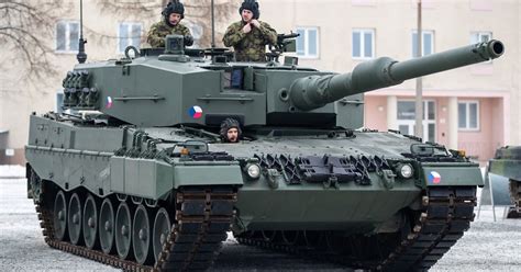 폴란드 대통령 우크라에 독일 주력 전차 지원