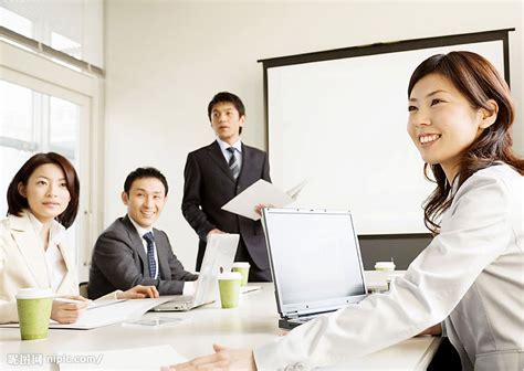 咨询服务 富银融资租赁深圳股份有限公司