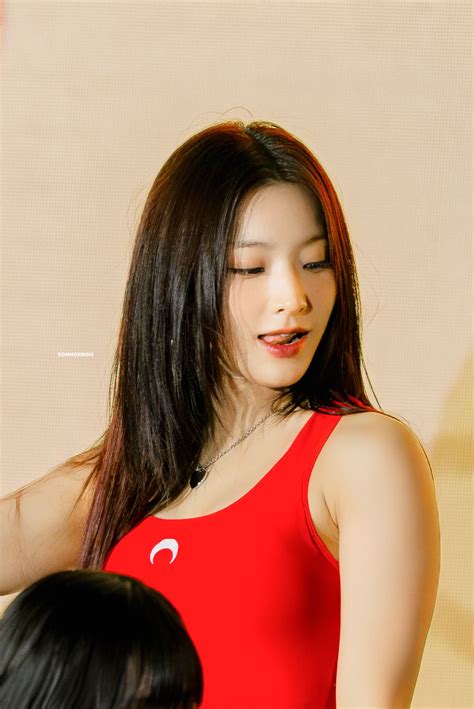 이새롬 촬스의 이슈와 유머