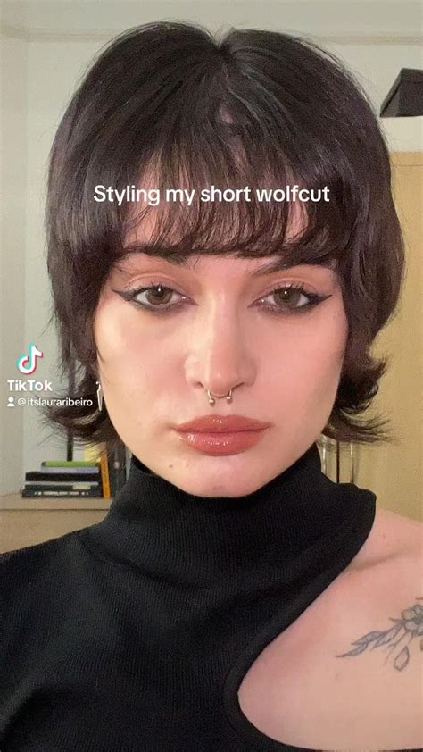 Styling My Short Wolfcut Video Hair Styles Pixie Hairstyles