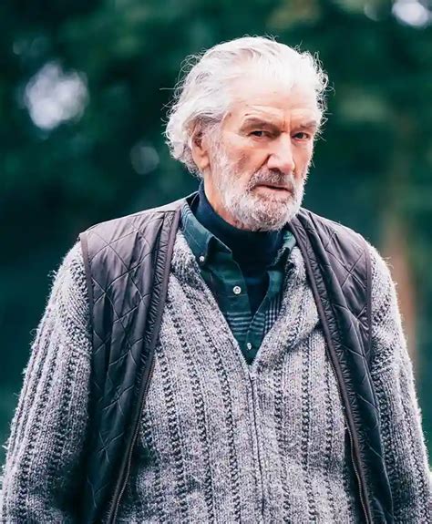 The Guest S01 Clive Russell Quilted Vest