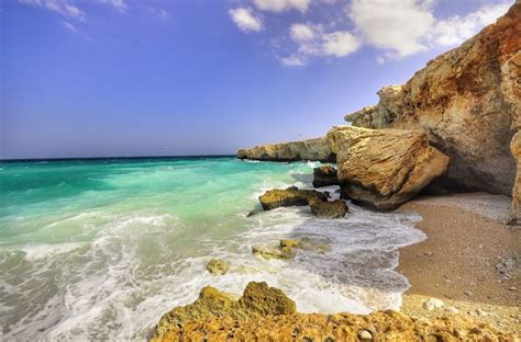 Best Beaches To Visit In Oman By Zahara Tours