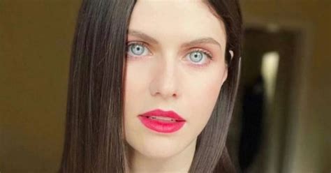 Alexandra Daddario Eyes Whats So Special About It Stagbite