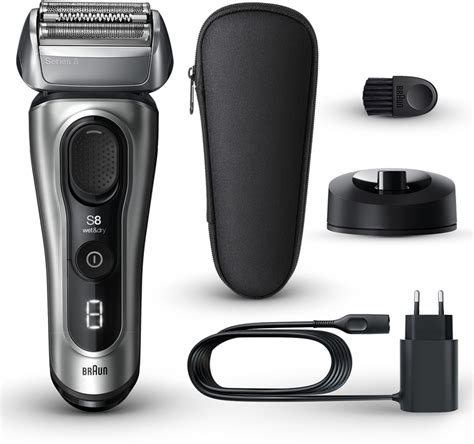 Braun Series 8 8517s Electric Shaver | notino.ie