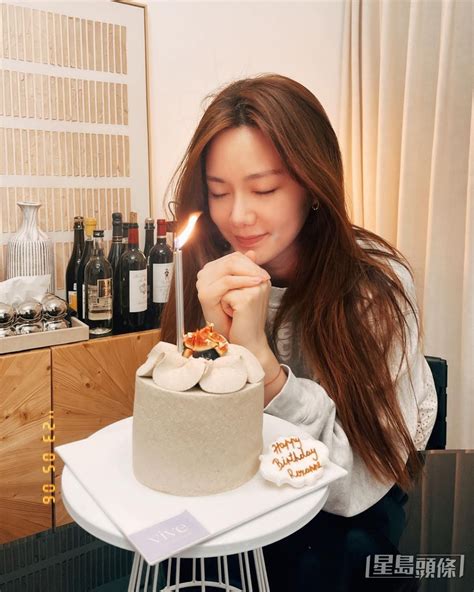 湯洛雯生日甜晒馬國明定情公仔造型蛋糕 一個hashtag意外洩露婚期 星島日報