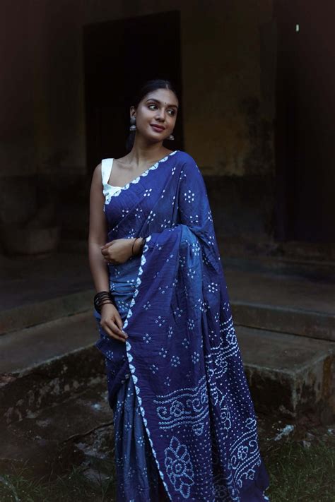 Boond Bandhani Blue Shaded Bandhani Cotton Saree