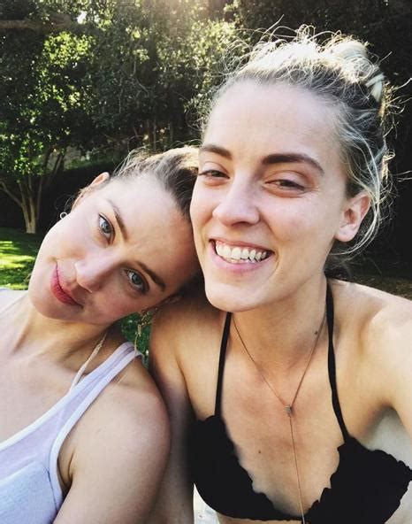 Amber Heard Bikini Pictures And Something Shocks You Iyasson