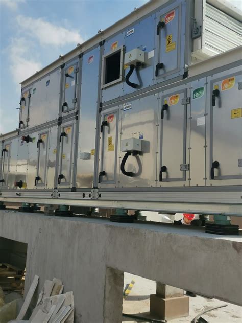 约克YSM系列组合式空气处理机组 净化恒温恒湿机 产品关键词 york空气处理机组 ysm组合式空调箱 ysm组合式空气处理机组 ysm空调箱