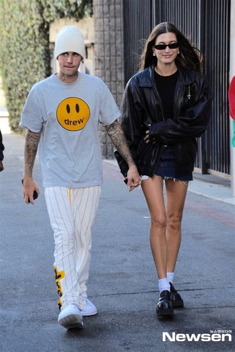 안면 마비 저스틴 비버 ♥헤일리 비버 손 꼭 잡고 데이트[파파라치컷] 네이트 연예