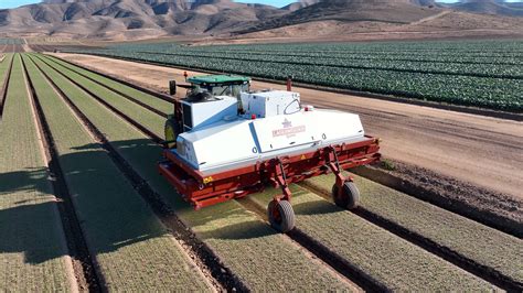 Farming Robot Kills 200 000 Weeds Per Hour With Lasers