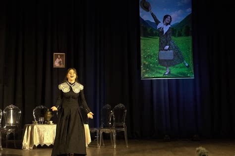 ზუგდიდის მუნიციპალიტეტის მოსწავლე ახალგაზრდობის სასახლე Zugdidi