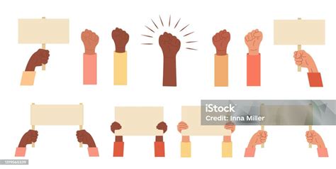 시위대 의 세트 배너 다문화 손에 표현 기호 플래카드 의 컬렉션 평화 항의 포스터와 빈 투표 플래카드 활동가 손 주먹은 고립 된 벡터 플랫 아이콘을 올렸다 배너 표지판에