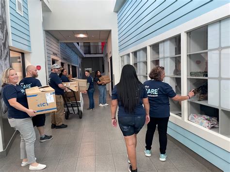 Group Volunteering Idaho Humane Society