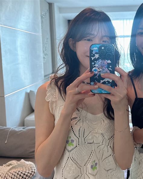 대전미용실 그헤어 원장 서현수 • 대전중단발 대전레이어드펌 대전레이어드컷 대전샌드펌 대전레인펌 러프한 웨이브 스타일의 레인펌 디자인 내추럴하게 볼륨감 넘치는