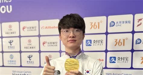 ‘페이커 이상혁 “출전 못했지만 금메달 큰 의미… 이젠 롤드컵 우승 목표”