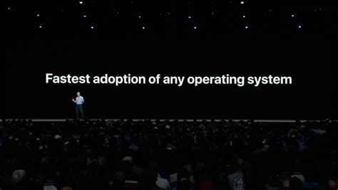 IOS 11 Adoption Rate Passes 81 Android Oreo Stuck At Less Than 6