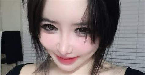 박봄 셀프 열애설 재밌었나…대중들 기만 후 음하하하