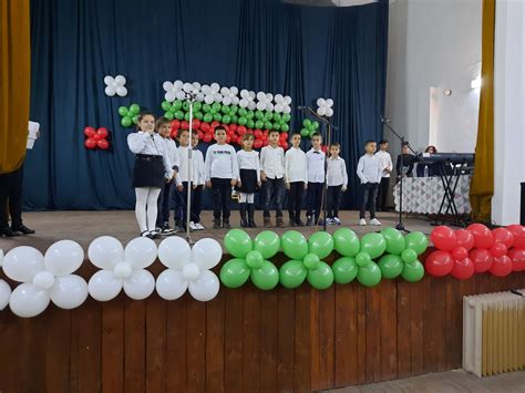 ЧЕСТВАНЕ НА ПАТРОНЕН ПРАЗНИК 07 12 2022 Средно училище Никола Йонков Вапцаров