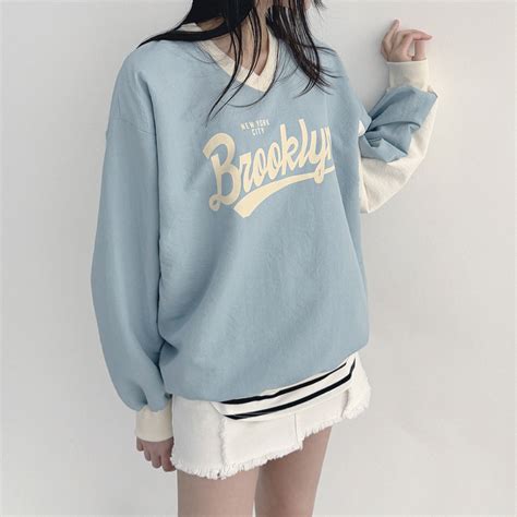 슈체 바스락~ 배색 아노락 브이넥 오버핏 맨투맨