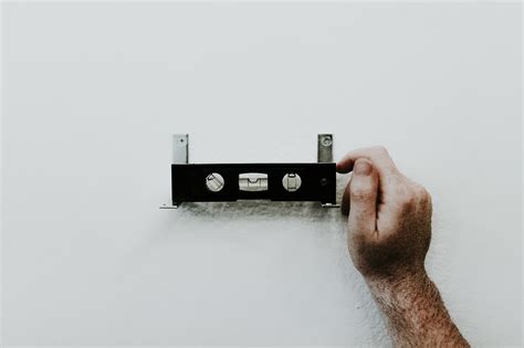 DIY Floating Book Shelves Creating With KLC