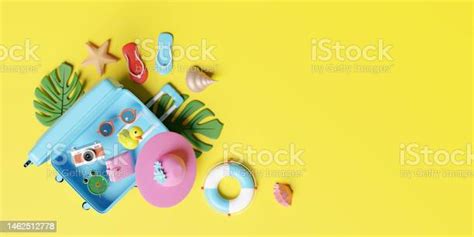 파란색 여행 가방 선글라스 모자 야자 잎 구명 부표 샌들 불가사리 공간 조개류 노란색 Backgroundtop 보기 개념 3d 그림 또는 3d 렌더링에 격리 된 알람 시계와