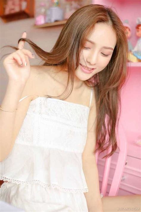越南大胸美女chichidoremi私拍美图合辑 Mm171美女图片