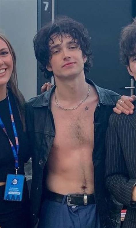 Elijah Hewson Celebrities Male Celebrities Bisexual Girls